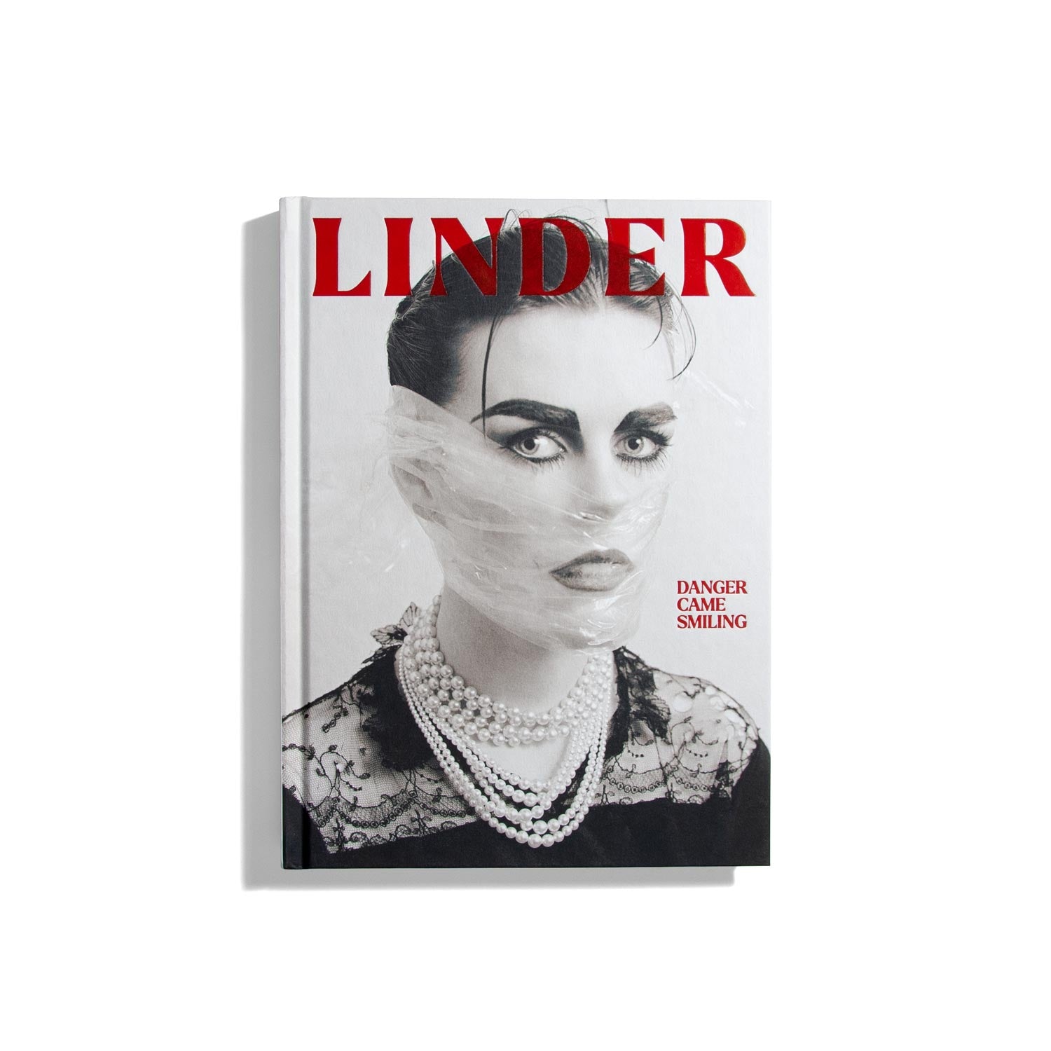 Linder: Danger Came Smiling – do you read me?!
